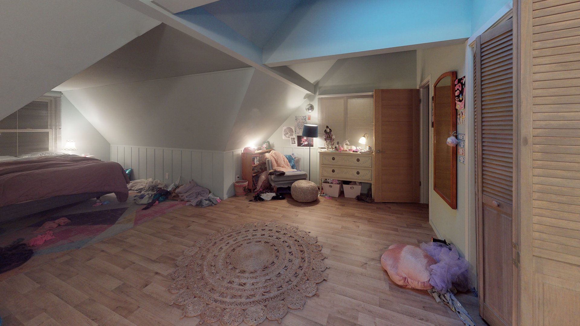 Euphoria – Jules’ Bedroom